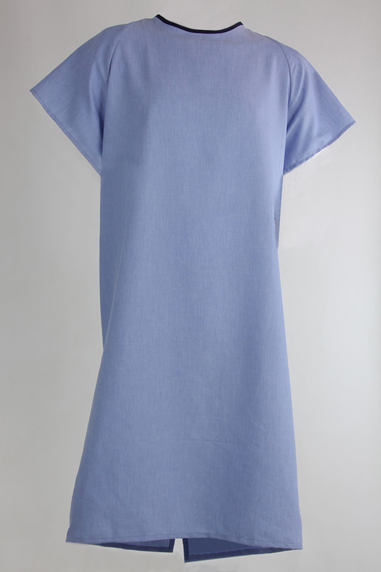 Uniformes Clínicos y Médicos - Luis Estrada Uniformes